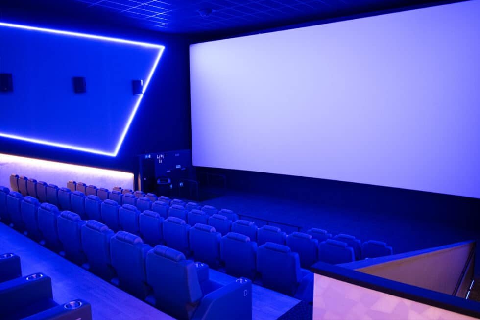Ocine Bahía Real Santander - Disfruta del primer cine Premium