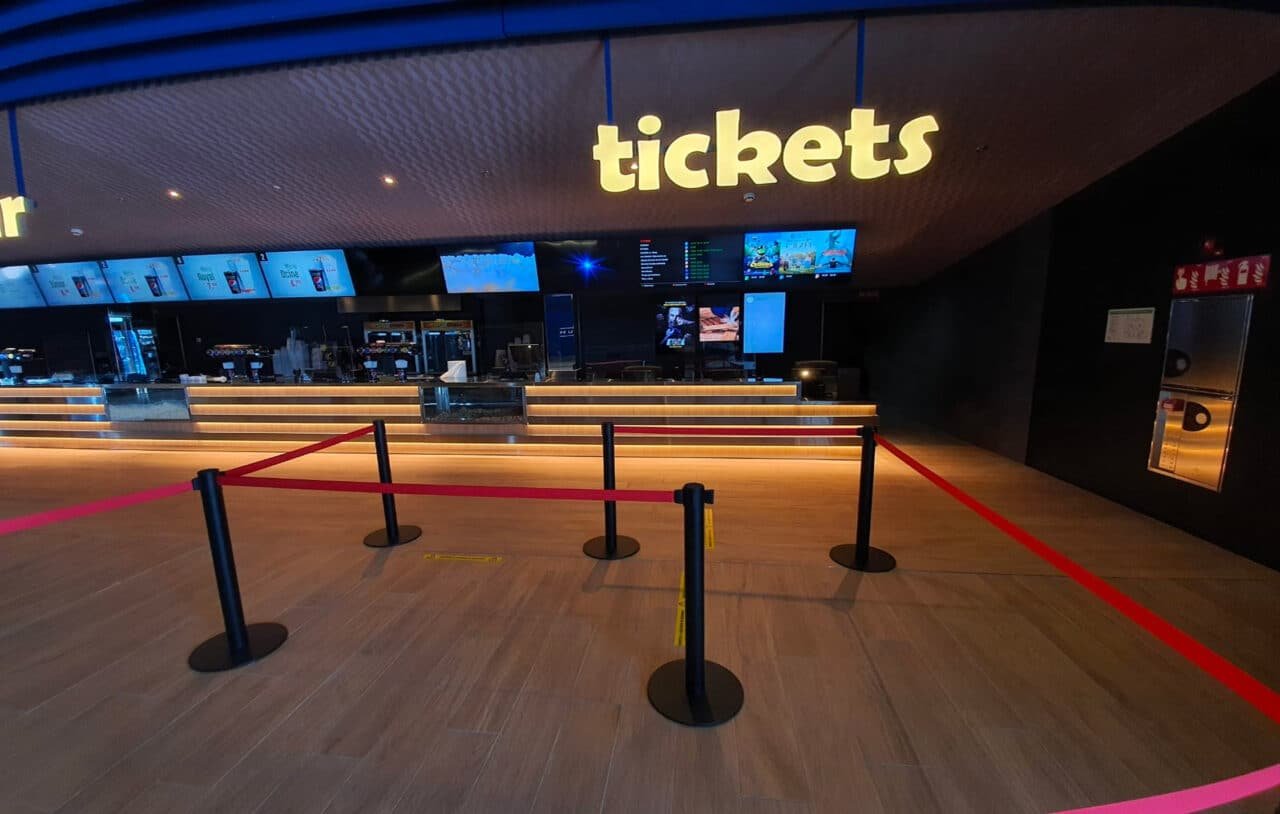 Ocine Bahía Real Santander - Disfruta del primer cine Premium